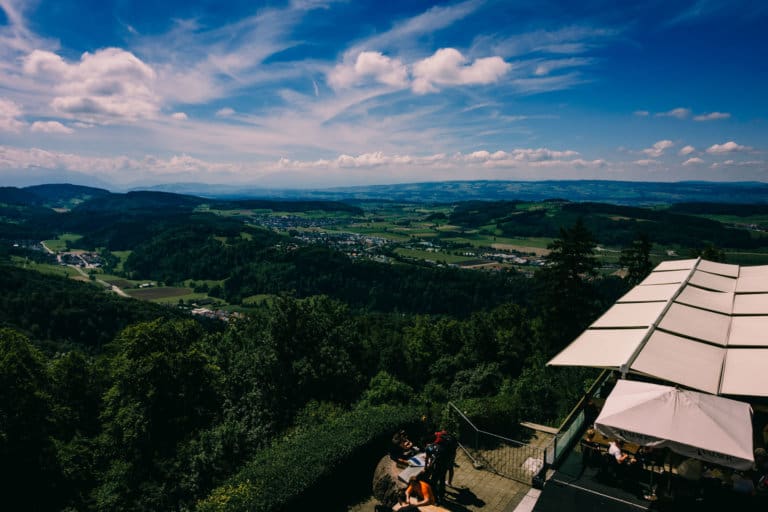 Uetliberg Walk: The best panoramic views of Zurich | tobinka