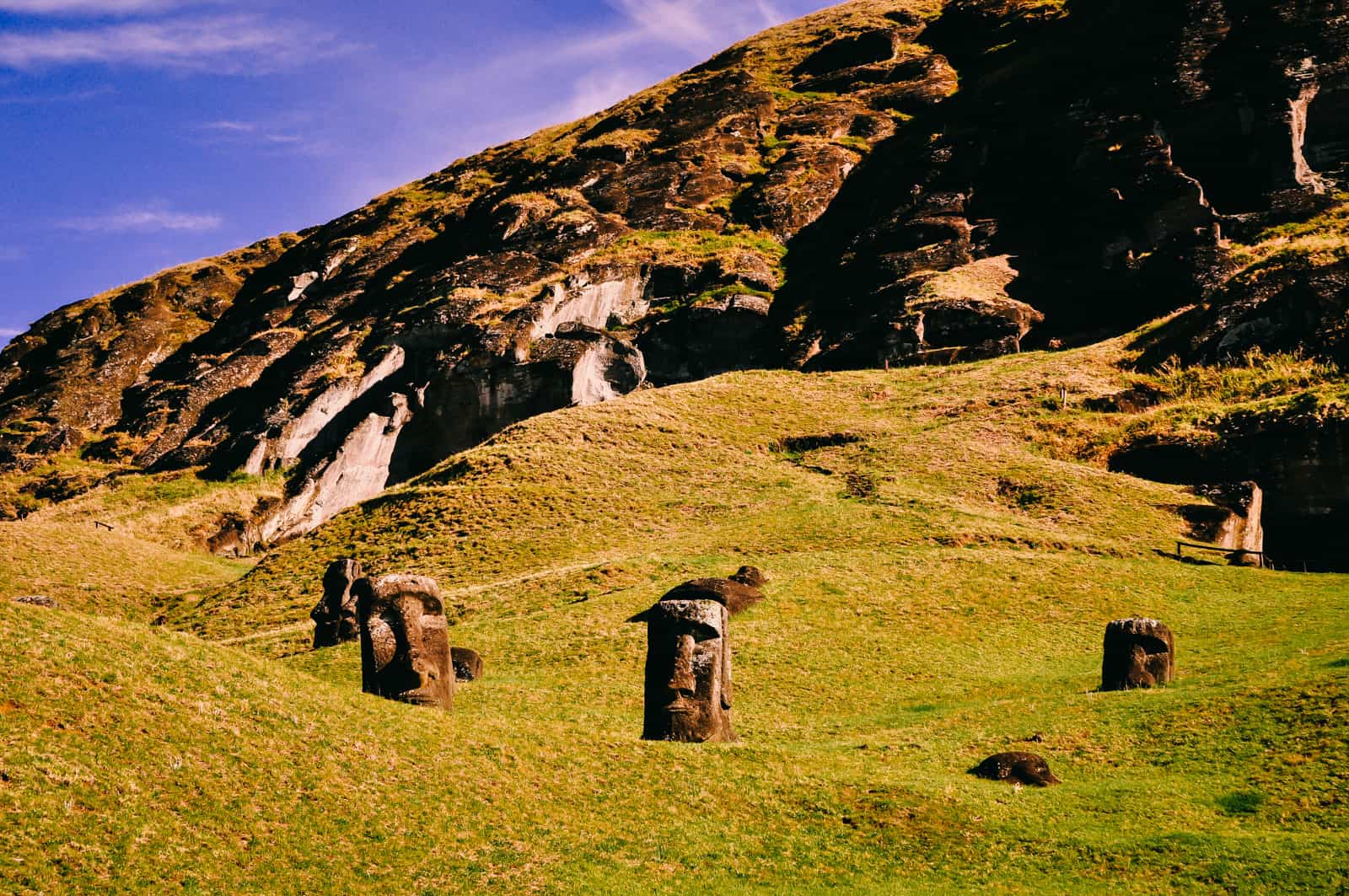 The mystical charms of Easter Island (Rapa Nui) and its Moai | tobinka