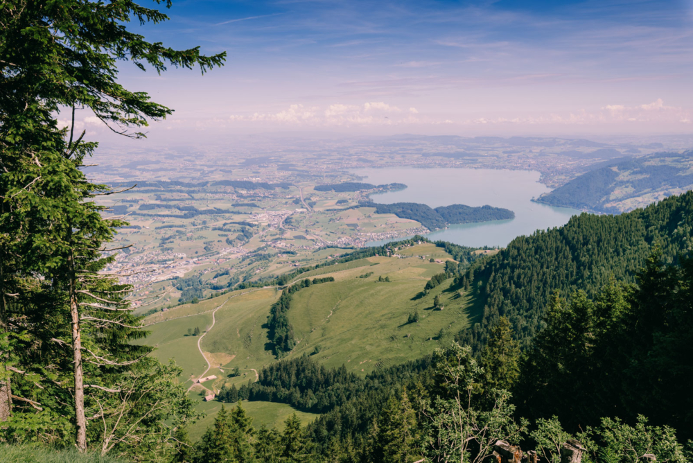 Hike up Mount Rigi on the Mark Twain Trail | tobinka