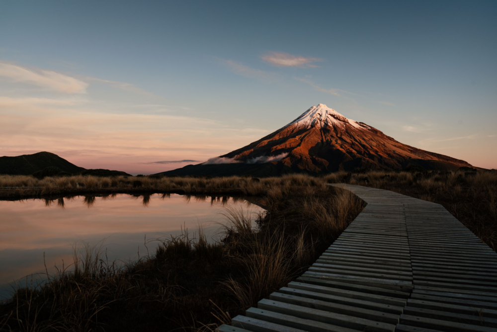 The spectacular POUAKAI TARNS Walk (Video) | tobinka