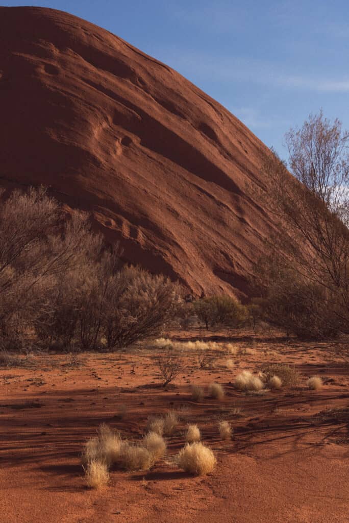 2 spectacular Walks in Uluru-Kata Tjuta National Park | tobinka